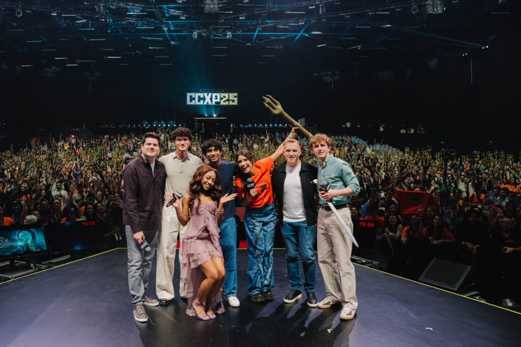 Elenco de “Percy Jackson e os Olimpianos” agita painel no Disney+ com ...